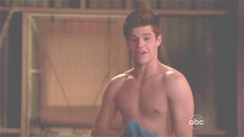 Charles Carver as Porter Scavo - Sitcoms Online Photo Galleries