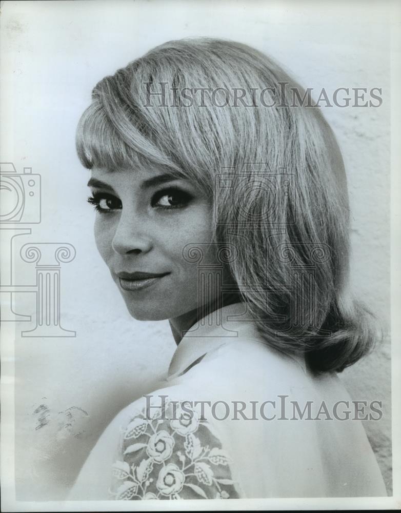 Patricia Harty - Sitcoms Online Photo Galleries