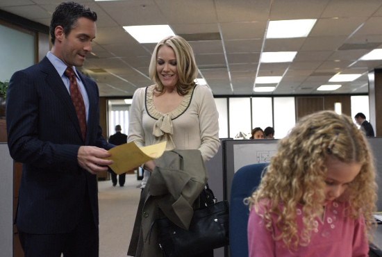 Jay Harrington, Andrea Anders & Isabella Acres - Sitcoms Online Photo ...