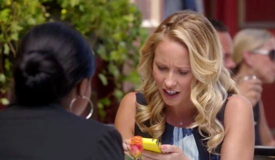 Season 1 - Mindy Kaling & Anna Camp - Sitcoms Online Photo Galleries