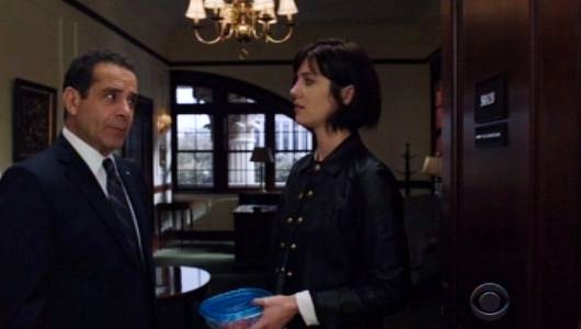 Tony Shalhoub & Mary E. Winstead - Sitcoms Online Photo Galleries