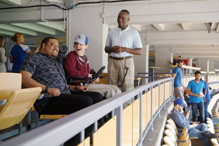 Rodney J. Hobbs, Cedric Yarbrough & Micah Fowler - Sitcoms Online Photo ...