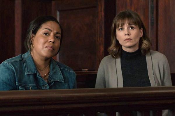 De'Andre Aziza & Katja Herbers - Sitcoms Online Photo Galleries