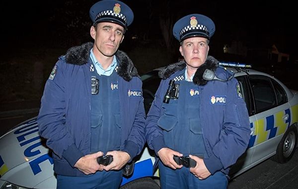 Mike Minogue & Karen O'Leary - Sitcoms Online Photo Galleries