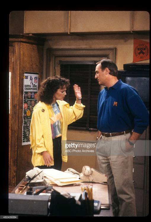 Claire Carey & Craig T. Nelson - Sitcoms Online Photo Galleries