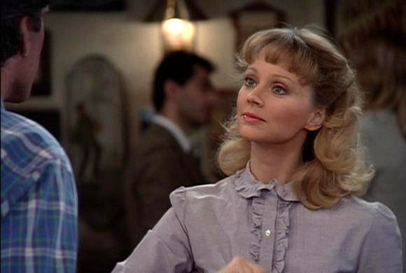Cheers - Shelley Long as Diane - Sitcoms Online Photo Galleries