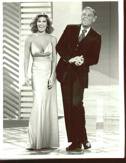 Raquel Welch and McLean Stevenson - November 1975 - Sitcoms Online ...