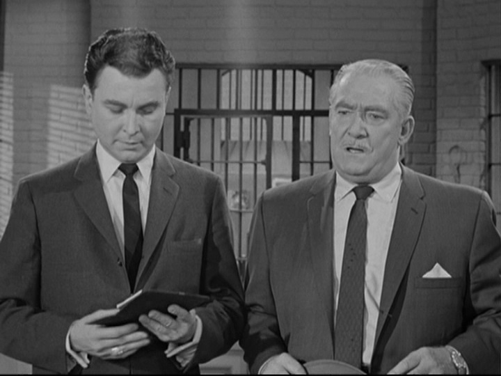Roy Roberts/"Andy on Trial" - Sitcoms Online Photo Galleries