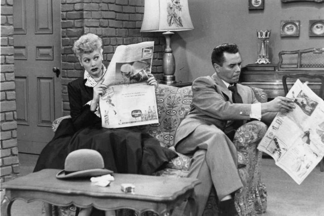 I Love Lucy - Lucy & Ricky - Sitcoms Online Photo Galleries